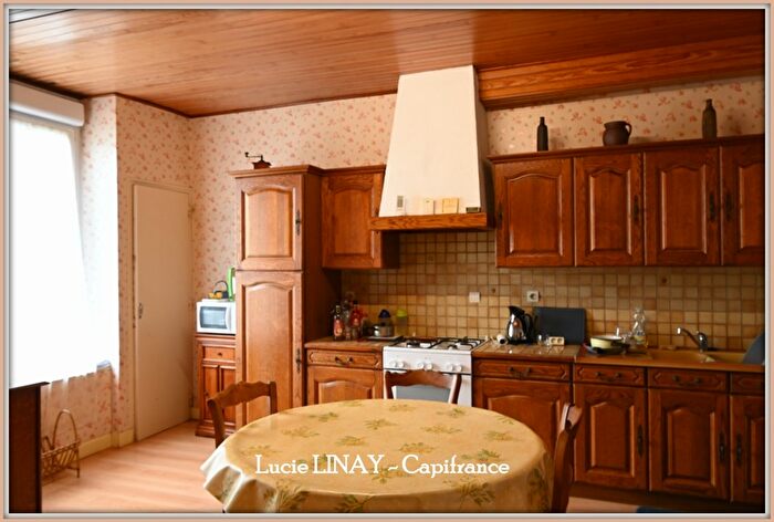 Maison à vendre - Saint-Denis-de-Gastines - 6 pièces - 3 chambres