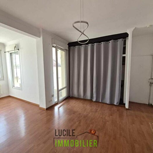 Appartement à vendre - Creil, Voltaire, Gare - 2 pièces - 1 chambre