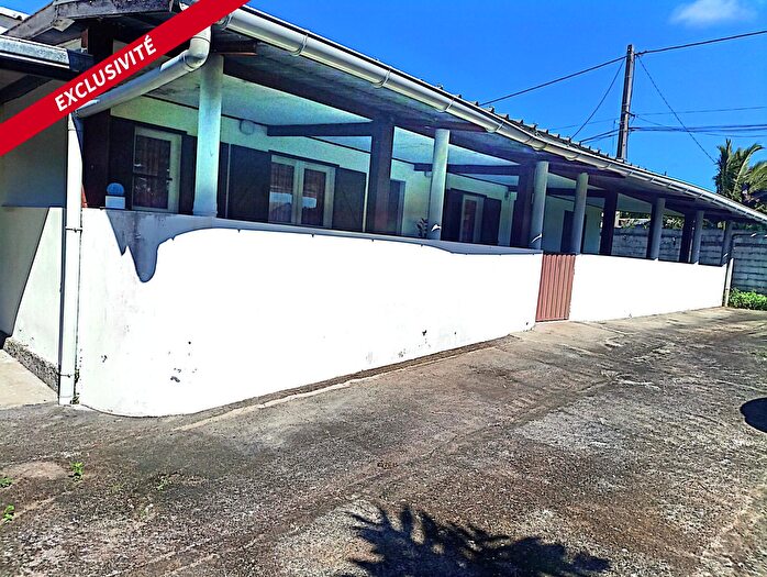 Maison à vendre - Sainte-Suzanne, Commune Bègue, Deux Rives - 6 pièces - 5 chambres