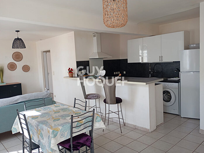 Appartement à vendre - Carpentras, Coeur de Ville - 2 pièces - 1 chambre