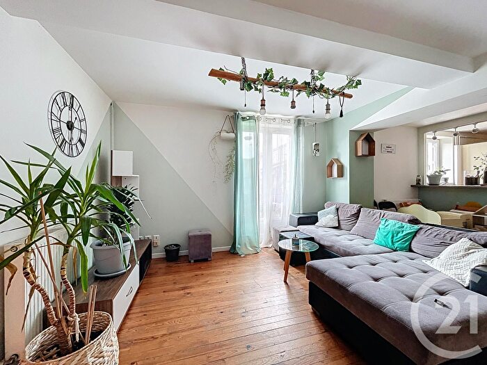 Appartement à vendre - Pamiers, Centre-ville, Mercadal, Villeneuve - 5 pièces - 3 chambres