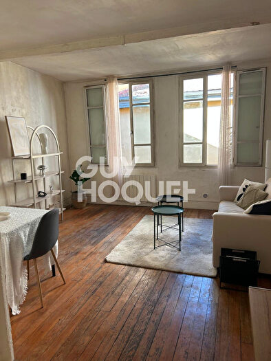 Appartement 2 pièces à Lyon 1er, Haut, Coeur des Pentes, à vendre