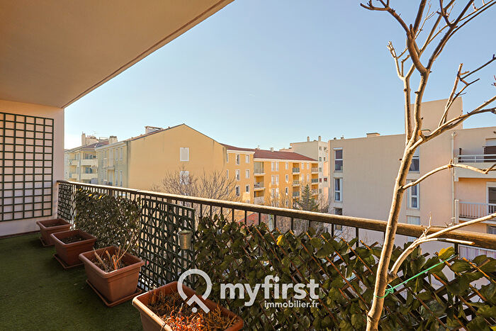 Appartement 2 pièces à Toulon, Saint-Roch, à vendre
