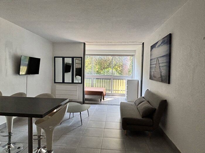 Nîmes : Appartement 2 pièces à louer