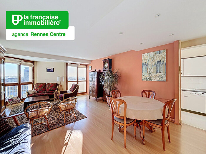 Appartement 5 pièces à vendre à Quartiers Centre, Colombier