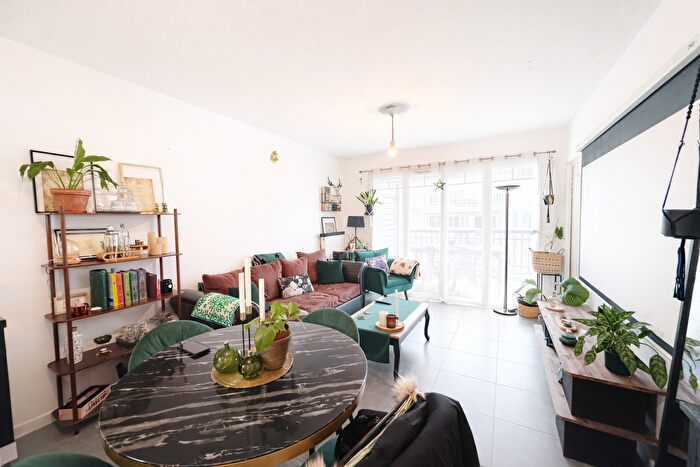 Appartement à vendre - La Teste-de-Buch, Centre-ville - 2 pièces - 1 chambre