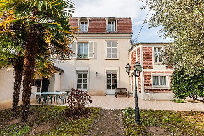 Maison à vendre - Crosne - 6 pièces - 4 chambres