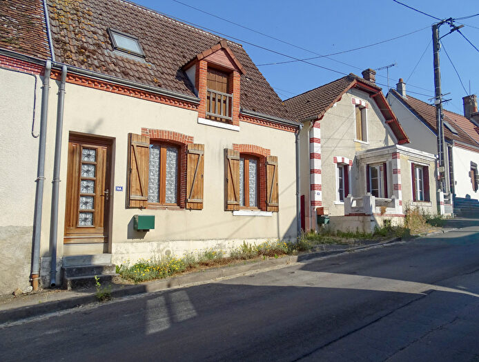 Maison 10 pièces à Mennetou-sur-Cher, à vendre