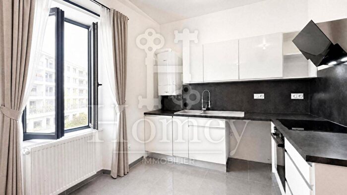 Centre, Annemasse : Appartement 3 pièces à louer