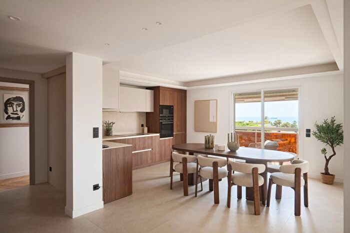 Appartement à vendre - Cannes, Californie Pezou - 5 pièces - 4 chambres