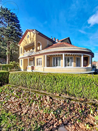 Maison à vendre - Saint-Pons-de-Thomières - 13 pièces - 7 chambres