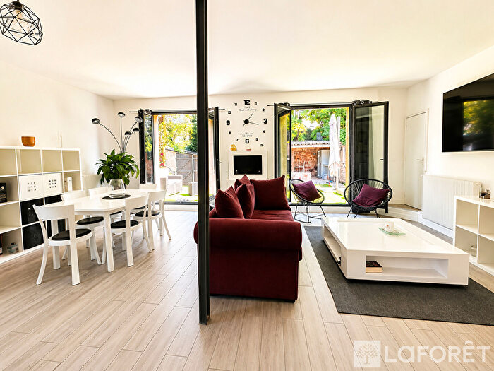 Maison 6 pièces à louer - Sèvres, Beau-Site, Binelles, Renan, Chataîgneraie