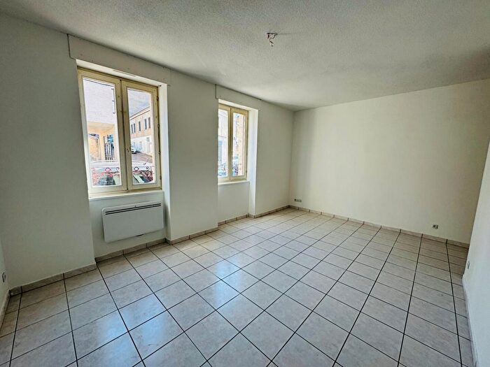 Appartement à vendre - Nevers, Centre-ville - 2 pièces - 1 chambre