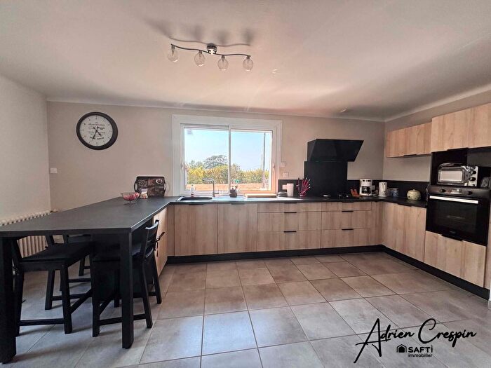 Maison 6 pièces à vendre à Candé