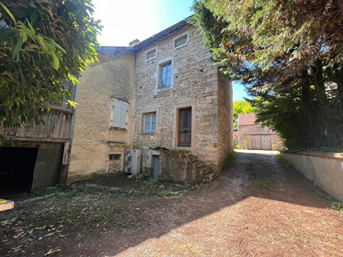 Maison 4 pièces à vendre - Bèze
