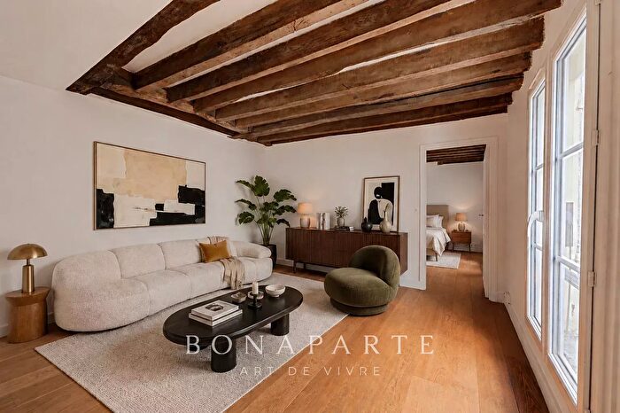 Appartement 3 pièces à Paris 6ème, Rennes, à vendre