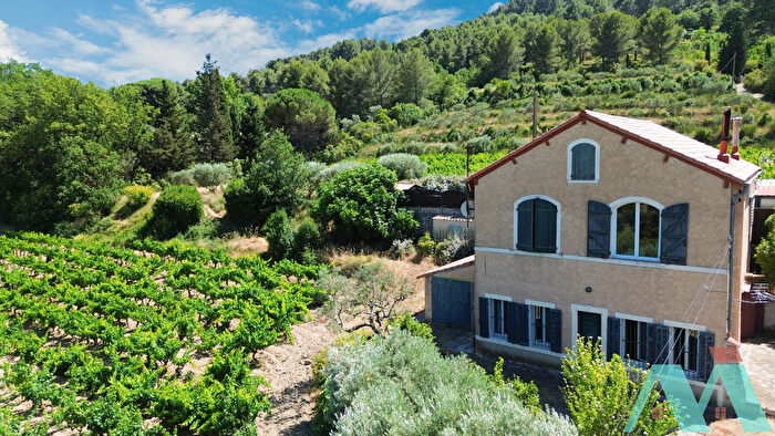 Maison à vendre - Le Beausset - 5 pièces - 4 chambres