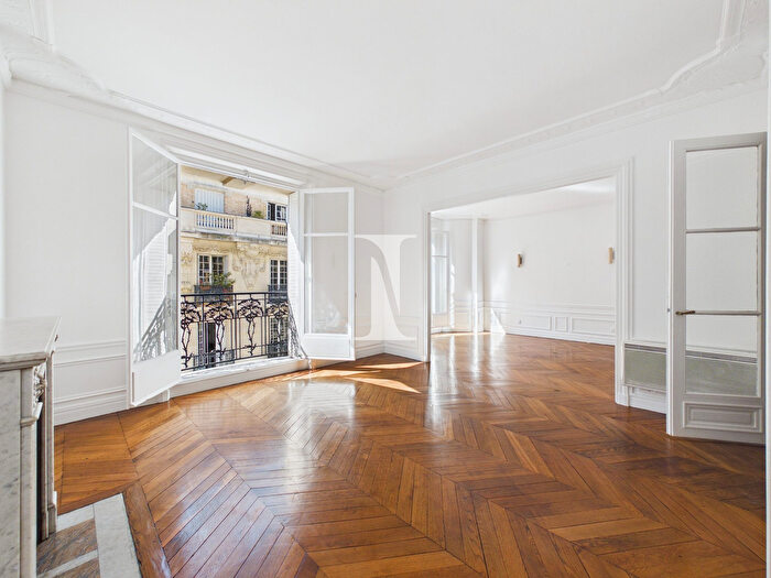 Paris 17ème : Appartement 4 pièces à vendre