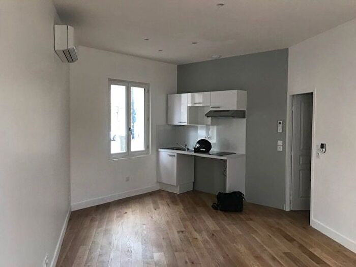 Appartement à louer - Bordeaux, Rivière - 2 pièces - 1 chambre