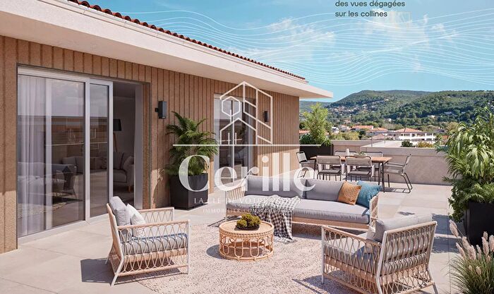 Appartement à vendre - La Ciotat, Saint-Hermentaire, Les Séveriers, La Salle - 5 pièces - 4 chambres