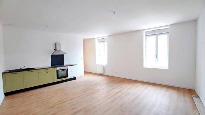 Appartement 2 pièces à louer à Piégut-Pluviers