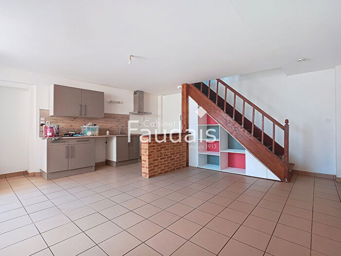 Appartement à louer - Caumont-léventé - 3 pièces - 2 chambres