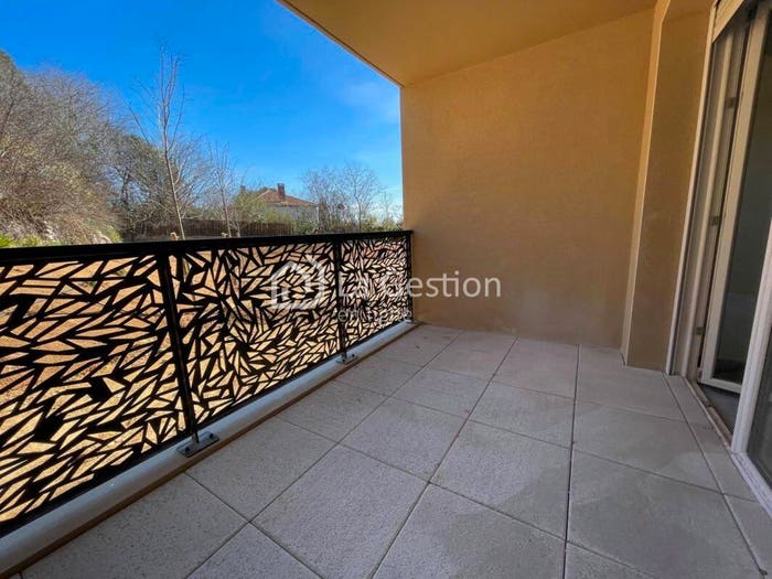 Capouchiné, Nîmes - Appartement 2 pièces à louer