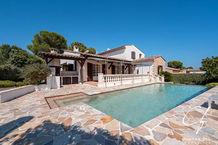 Maison 6 pièces à Saint-Raphaël, Plateau Notre-Dame, à vendre