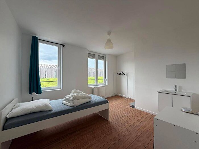 Cheminots-Acacias-Faubourg de Lille, Valenciennes : Appartement 2 pièces à louer