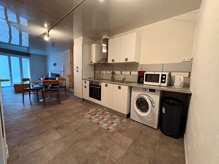 Appartement à louer - Ilot Er Mai, Clermont-Ferrand - 2 pièces - 1 chambre