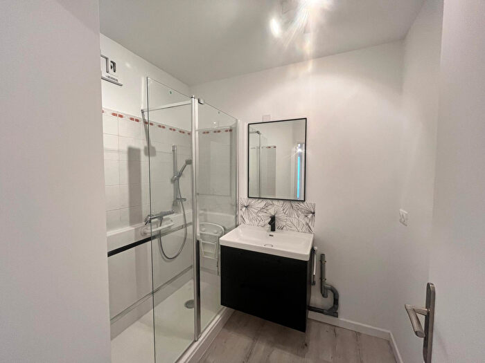 Appartement à louer - Montesson, Centre-ville - 2 pièces - 1 chambre