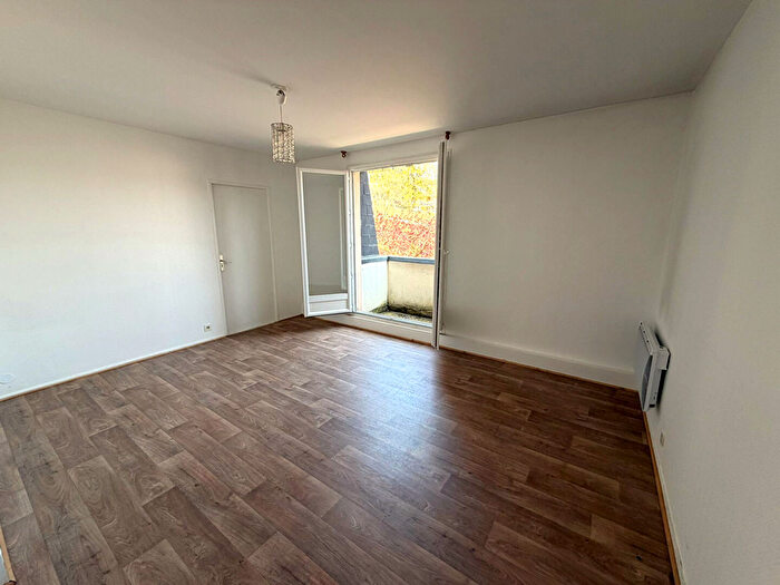 Appartement à louer - Chaville, Marivel - 2 pièces - 1 chambre