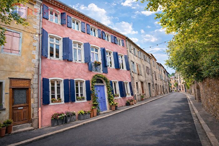 Maison à vendre - Quillan - 12 pièces - 6 chambres