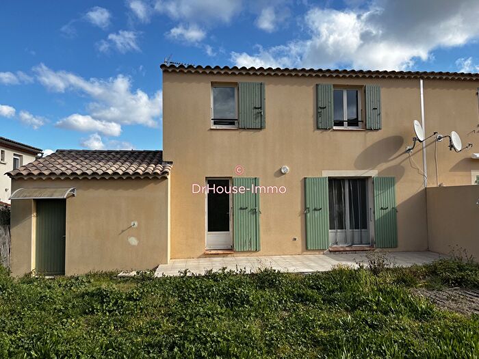 Maison 4 pièces à vendre à Saint-Victor-la-Coste