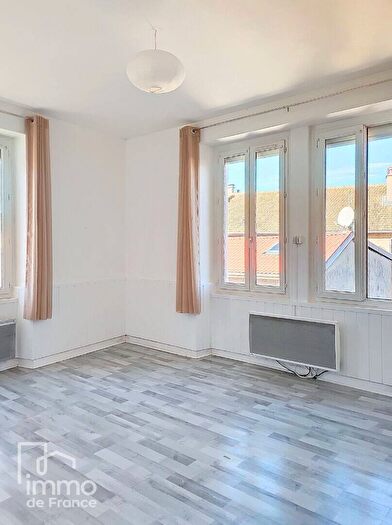 Appartement à louer - Nierme et Geilles, Oyonnax - 3 pièces - 2 chambres