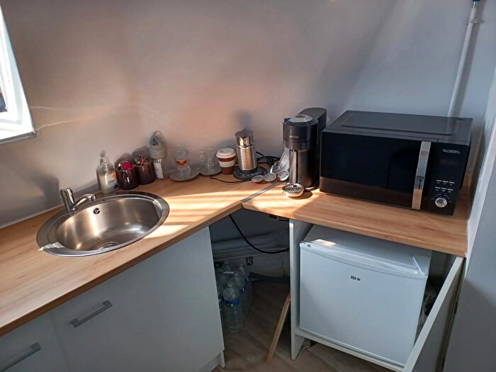 Appartement à vendre - Paris e , Auteuil-Nord, Jasmin, Mirabeau - 1 pièce