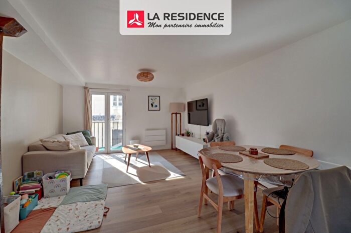 Appartement à vendre - Magny-en-Vexin - 4 pièces - 3 chambres