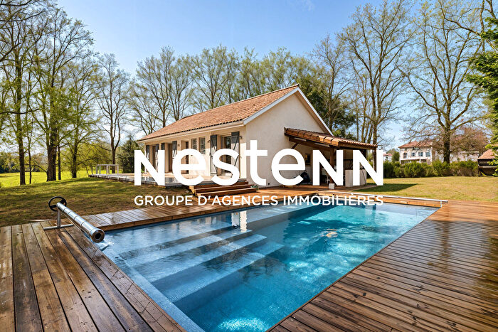 Maison à vendre - Montmerle-sur-Saône - 5 pièces - 3 chambres