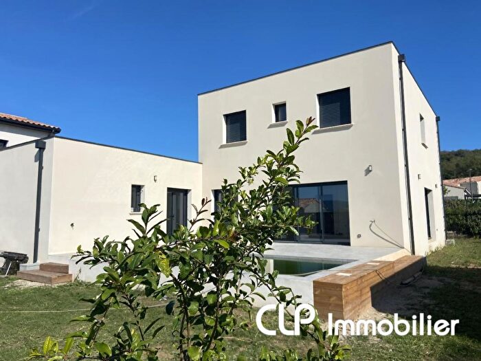 Maison à vendre - Montélimar - 6 pièces - 5 chambres