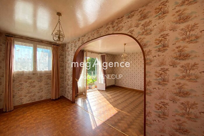 Maison 4 pièces à Le Val-Saint-Père, à vendre
