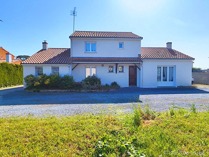 Maison 6 pièces à vendre à Le Marillais
