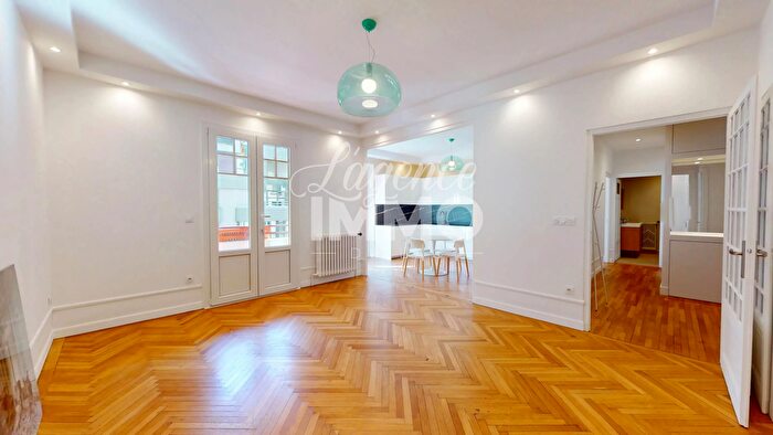 Appartement 4 pièces à Annecy, Centre-ville, Vieille ville, Marquisats, à vendre
