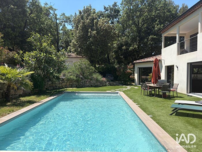 Maison 5 pièces à vendre à Pertuis, Tourrier, Peyrière, Plaines