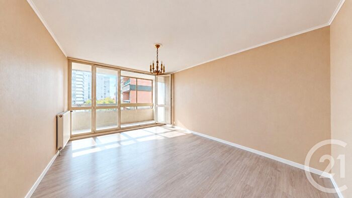 Appartement 3 pièces à vendre à Aubervilliers, Villette, Quatre-Chemins