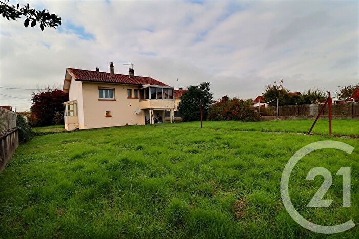 Maison à vendre - Saint-Denis-en-Bugey - 5 pièces - 3 chambres