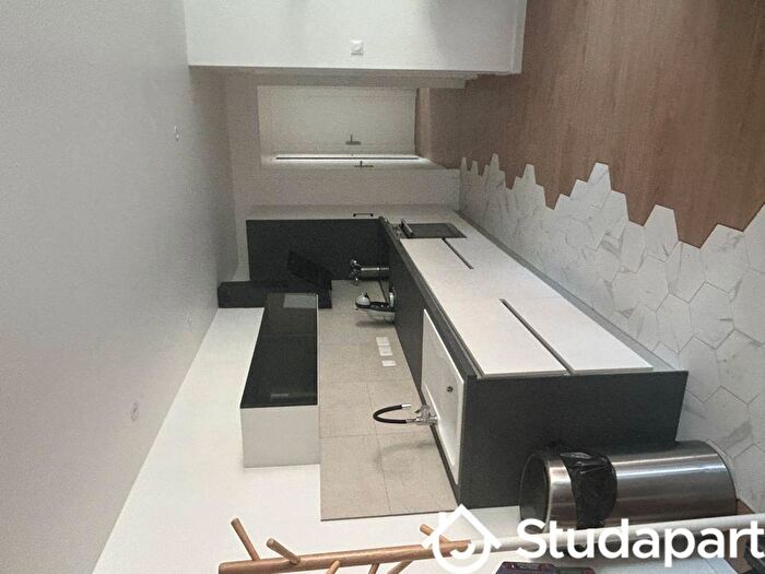 Appartement à louer - Centre, Annemasse - 1 pièce - 2 chambres