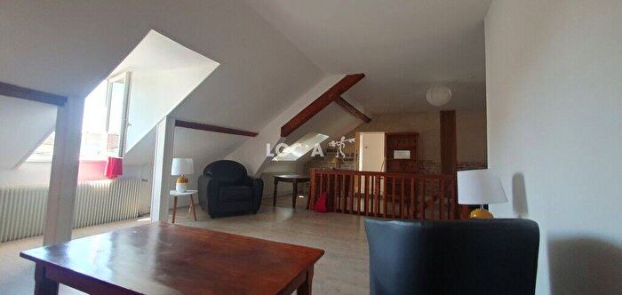 Appartement 4 pièces à Dijon, à louer