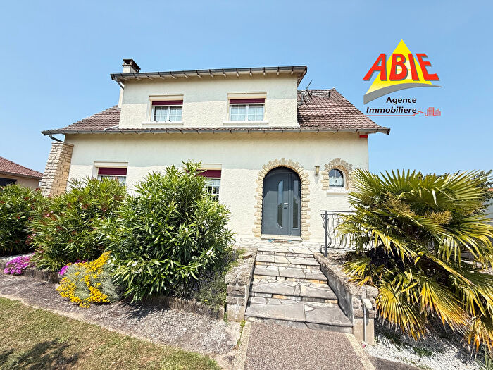 Maison à vendre - Coulon - 11 pièces - 5 chambres