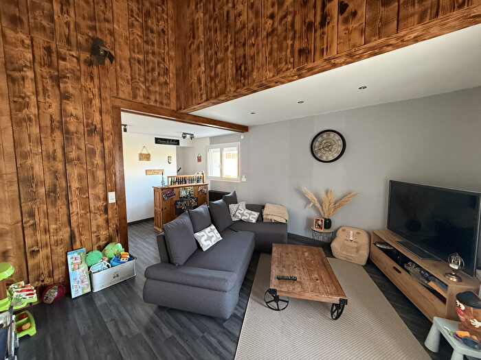 Maison à vendre - Benet - 7 pièces - 4 chambres