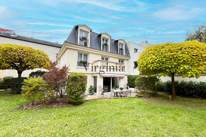 Maison à vendre - Vincennes, Ouest - 7 pièces - 5 chambres